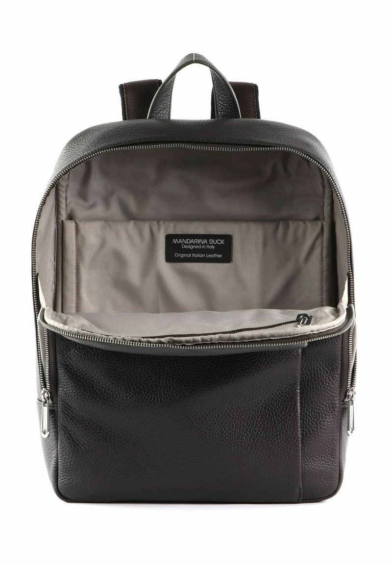 MELLOW URBAN BACKPACK Mandarina Duck