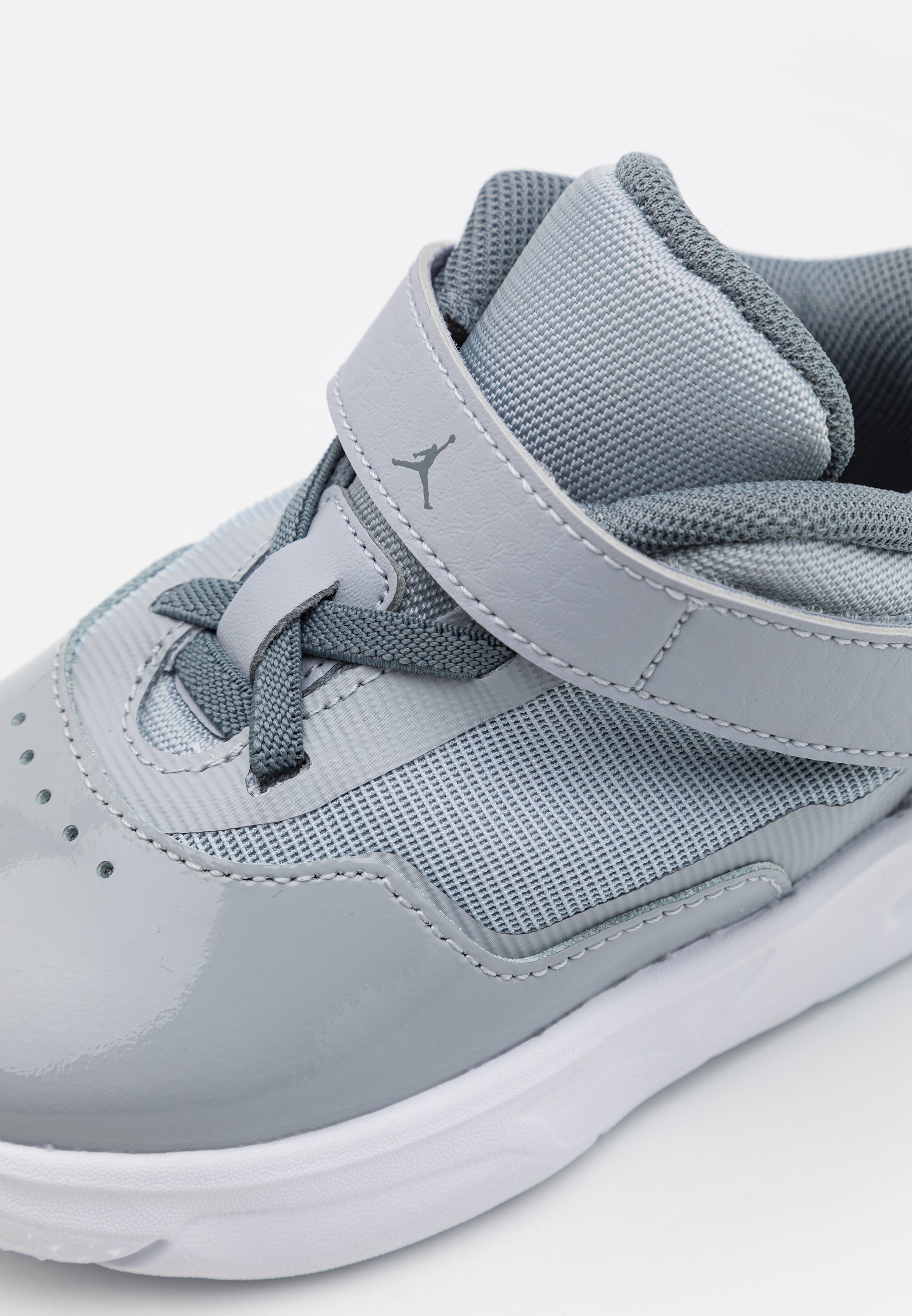 Jordan shoes grey store