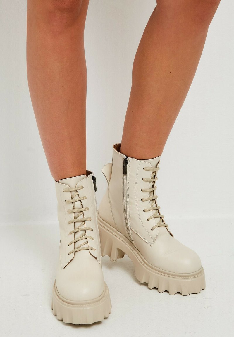 Cesare Gaspari PLATFORM - Botki sznurowane - beige/beżowy - Zalando.pl