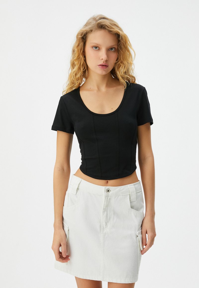 Koton CROP LOOK SLIM FIT SHORT SLEEVE U NECK - T-shirt basic - black/zwart - Zalando.nl