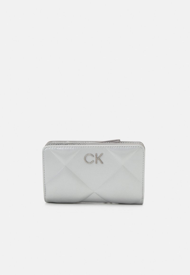 Calvin Klein LOCK QUILT BIFOLD - Wallet - silver-coloured - Zalando.co.uk