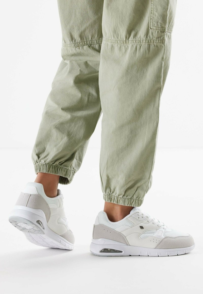 British Knights LANE - Sneakers basse - off white beige white/avorio ...