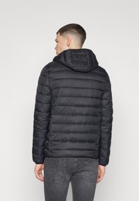 Pier One Lichte jas - black/zwart - Zalando.nl