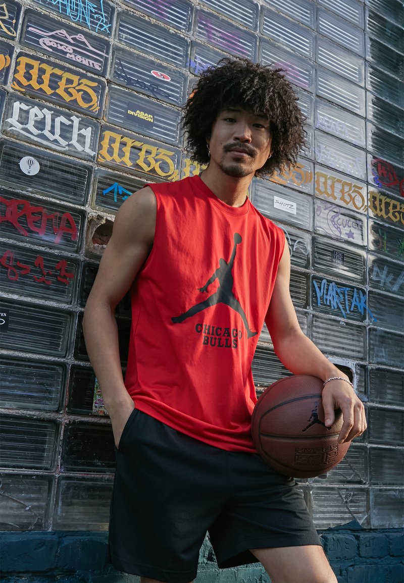 Nike Performance NBA CHICAGO BULLS TEE - Club wear - university red/red ...