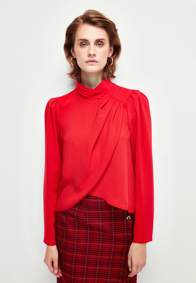 adL ASYMMETRICAL - Bluse - red/rot - Zalando.de
