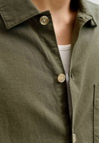 Jack & Jones RELAXED FIT - Shirt - dusty olive/mottled olive - Zalando ...