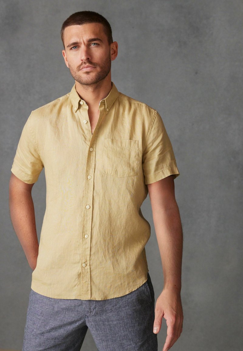 Next SIGNATURE 100% LINEN SHORT SLEEVE SHIRT - Camisa - stone natural ...