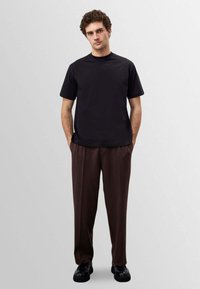 Antioch Basic T-shirt - black - Zalando.ie