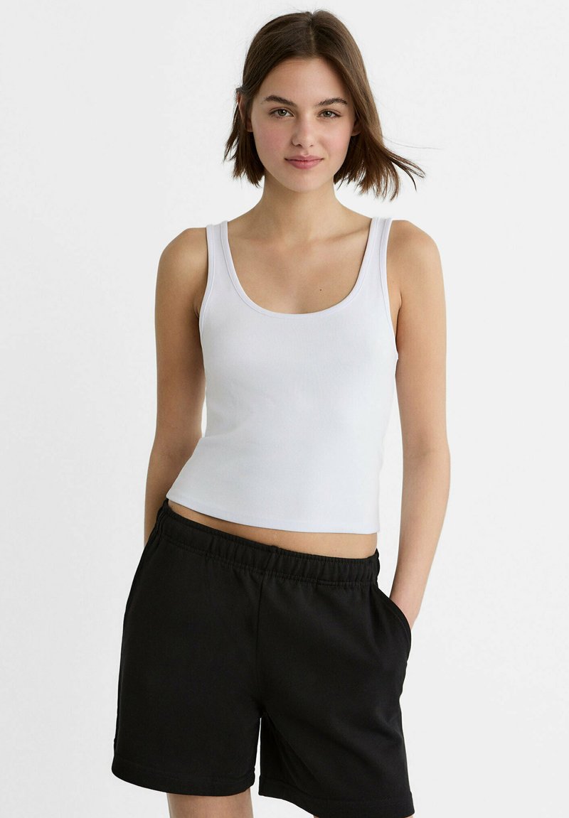 Stradivarius TANK - Linne - white/vit - Zalando.se