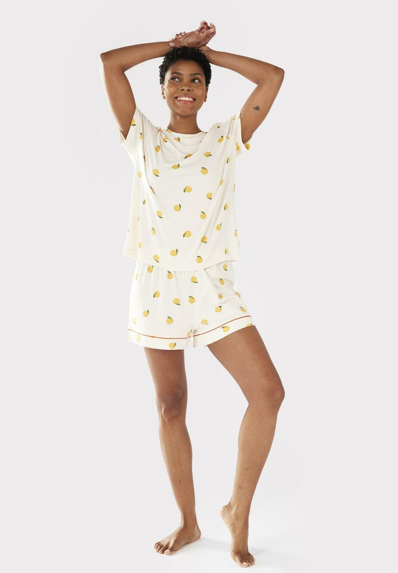 Chelsea Peers CREAM LITTLE ORANGES SET - Pyjama set - off white/off ...