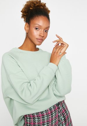 Urban Classics OVERSIZED TRIANGLE CREW NECK - Sweatshirt - magicmango ...