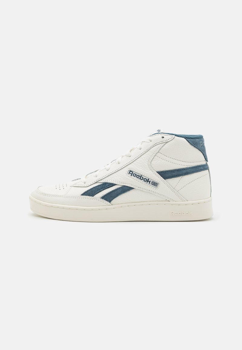 Reebok Classic CLUB C FORM UNISEX - Sneaker high - chalk/hoops blue ...