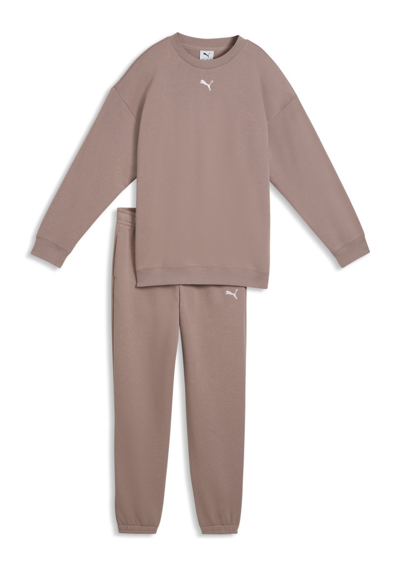 Puma LOUNGEWEAR SET - Tracksuit - sandstone/beige - Zalando