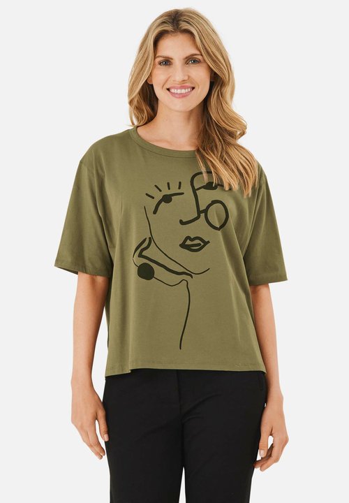 Gestuz SAMURILLY TEE - Triko s potiskem - abbey stone/hnědá - Zalando.cz