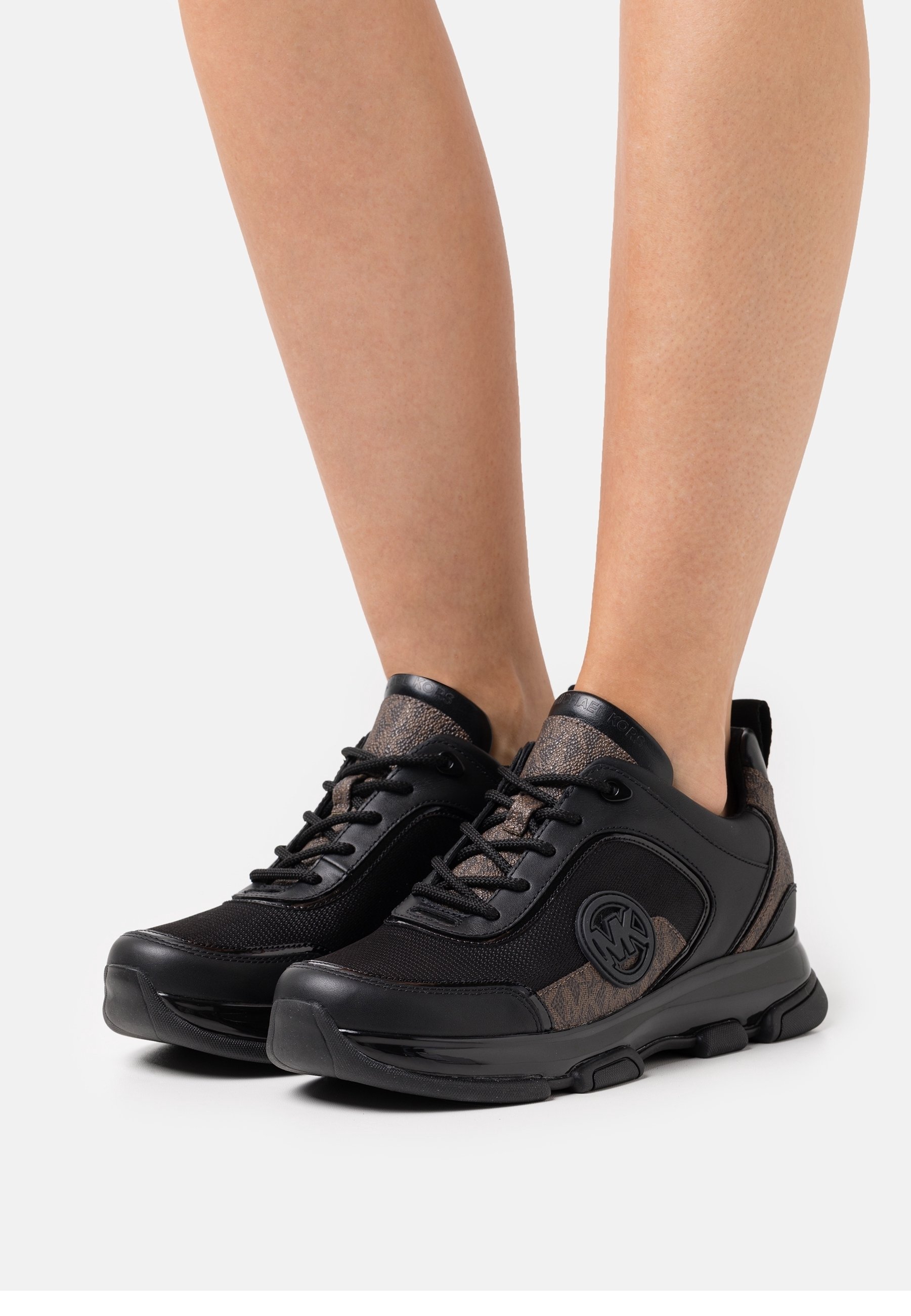 Michael michael kors cosmo printed leather trainer store