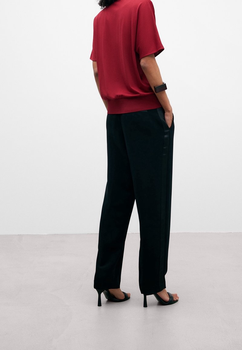 Adolfo Designer Blouses