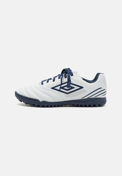 Umbro TURF SPECIAL ETERNAL TEAM NT TF - Hiekkakengät - schwarzweissblau ...