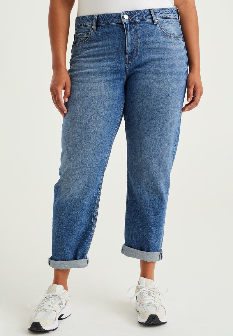 WE Fashion BLUE RIDGE CURVE - Slim fit jeans - blue/dark blue - Zalando