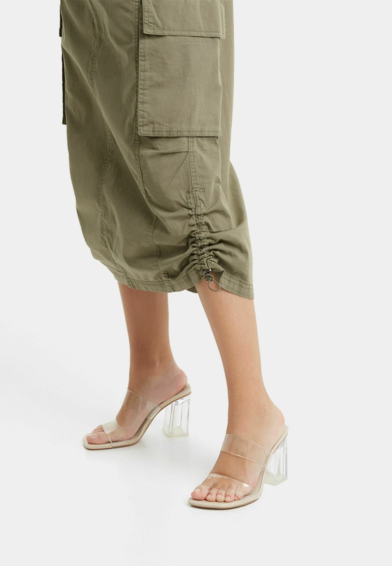 Bershka VINYL - Heeled mules - transparent - Zalando.de