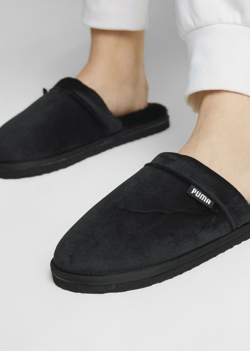 Puma FLUFFY - Pantolette flach - black white/schwarz - Zalando.ch