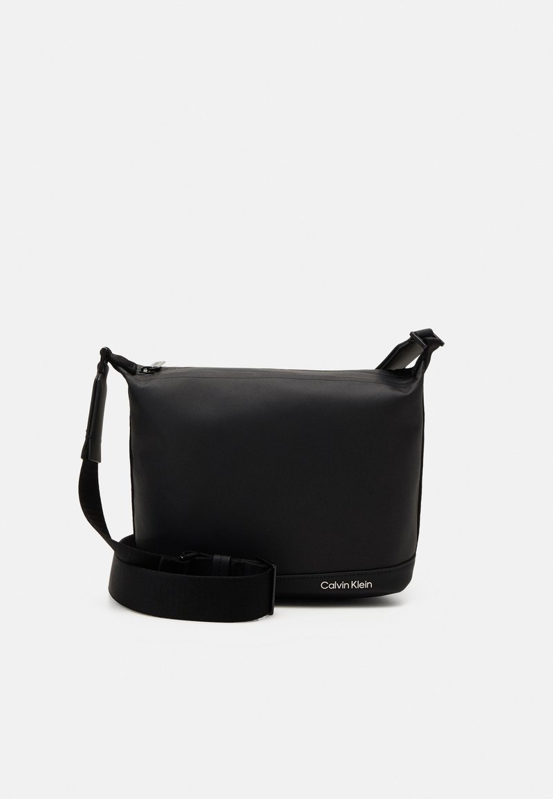 Calvin Klein Across body bag - ck black/black - Zalando