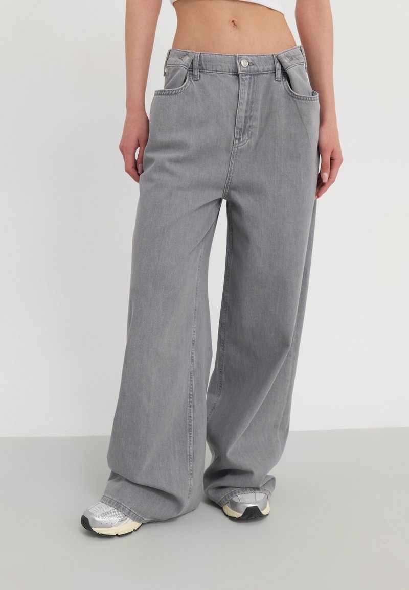 Even&Odd Relaxed fit jeans - grey denim - Zalando.co.uk