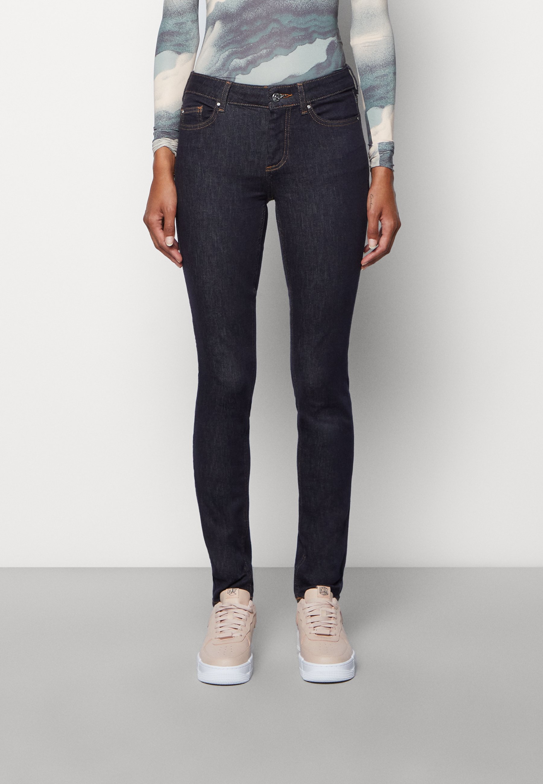 ONLY ONLBLUSH MID SKINNY STAYBLUE - Jeans Skinny Fit - dark blue denim ...