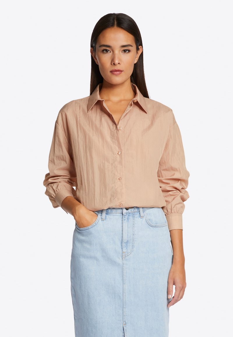 Rich & Royal MIT SAUMBAND - Button-down blouse - natural clay/light ...