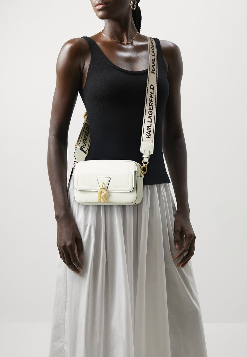 KARL LAGERFELD LOCK CAMERABAG - Cross body bag - off white/off-white ...