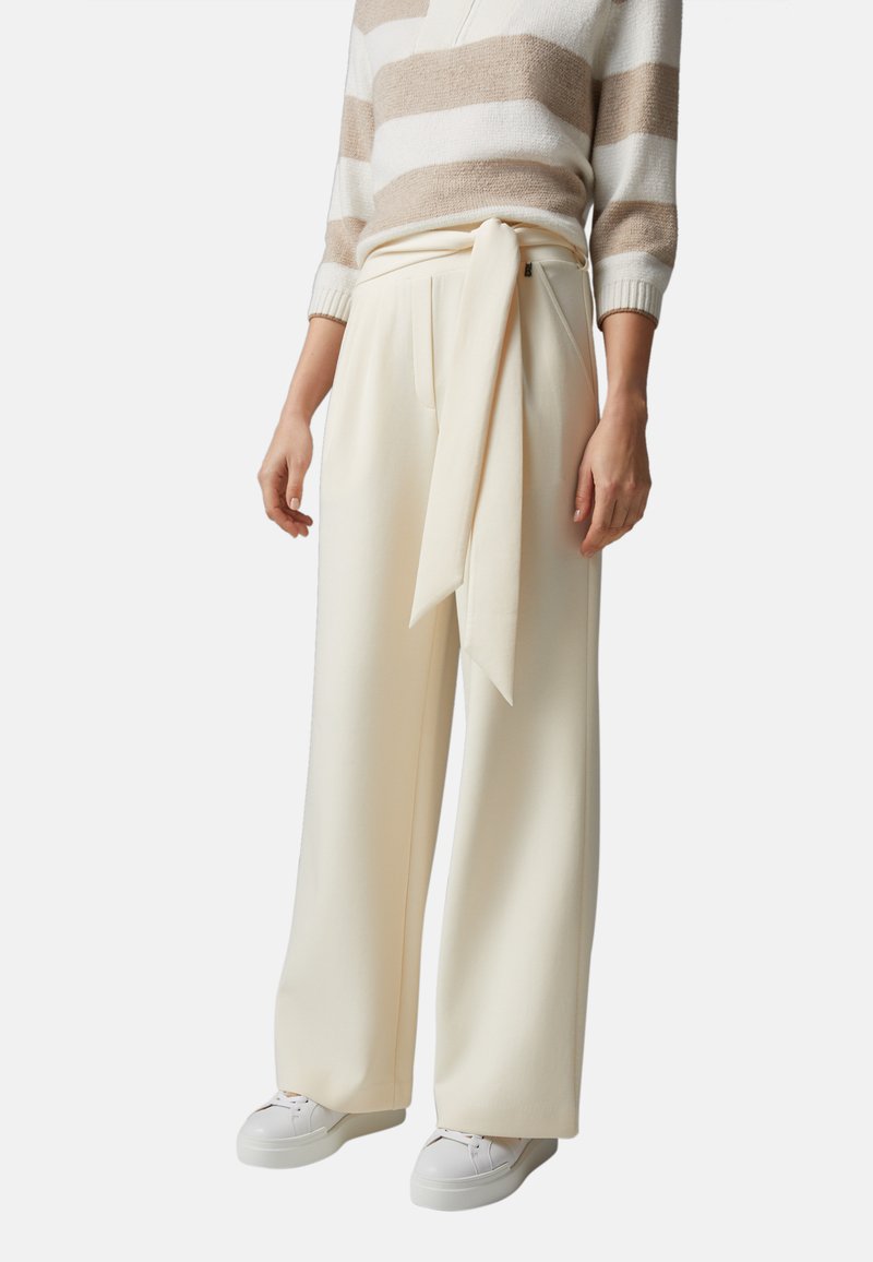 Bogner Trousers - off white/off-white - Zalando