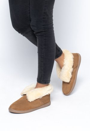 Loungeable SHEEPSKIN SLIPPERS - Hausschuh - tan - Zalando.at