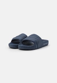 adidas Originals ADILETTE 22 - Pool slides - dark blue/footwear white ...