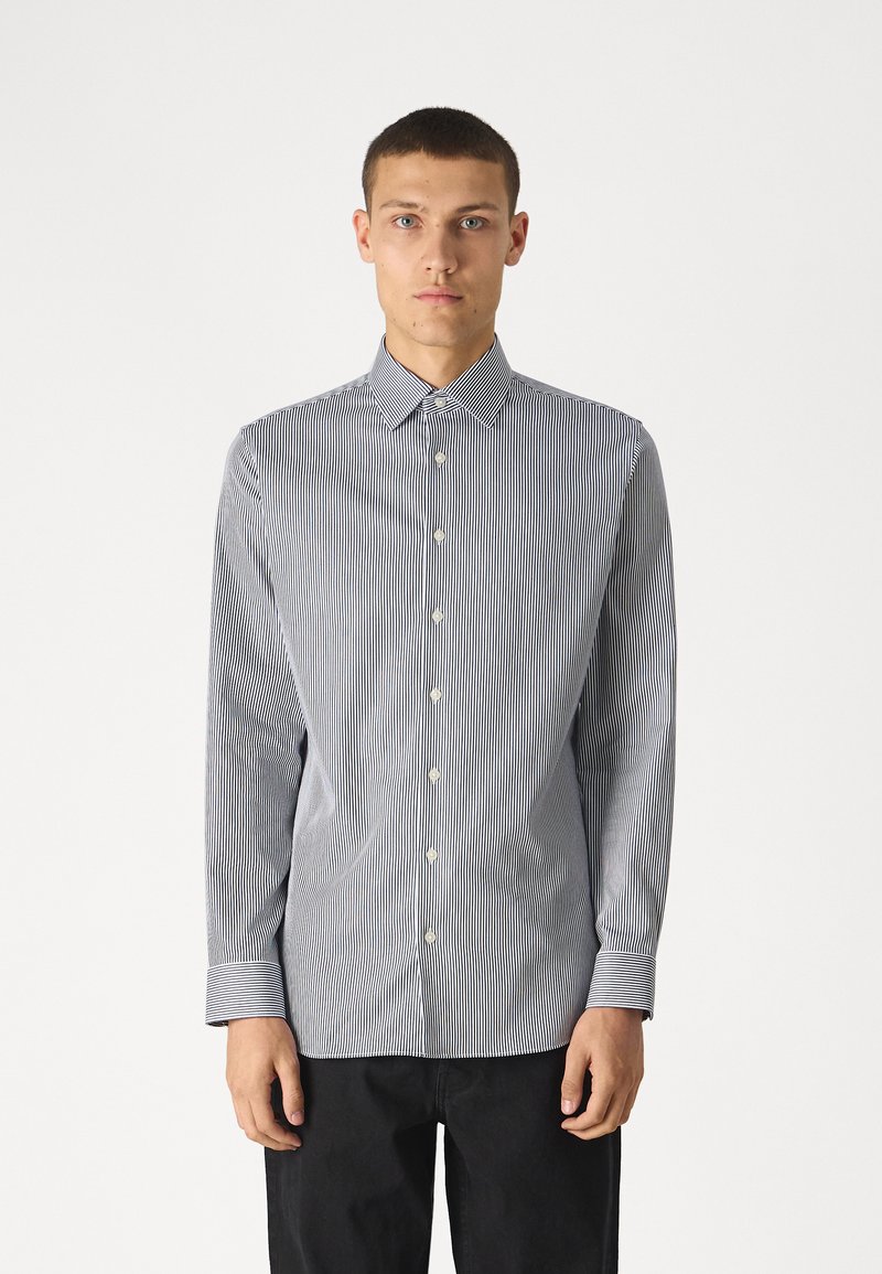 Selected Homme SLIM FIT PERFORMANCE NOOS - Formal shirt - sky captain ...