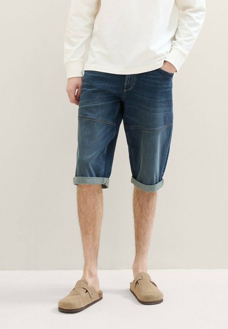 TOM TAILOR MORRIS - Denim shorts - tinted blue denim/light-blue denim ...