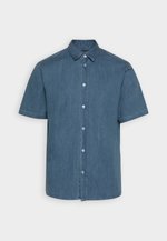 Minimum ERIC - Camisa - faded denim/blue denim - Zalando.es