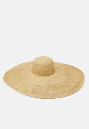 Sensi Studio OPEN WEAVE AGUACATE EXTRA LONG BRIM HAT - Hut - fuxia/red ...