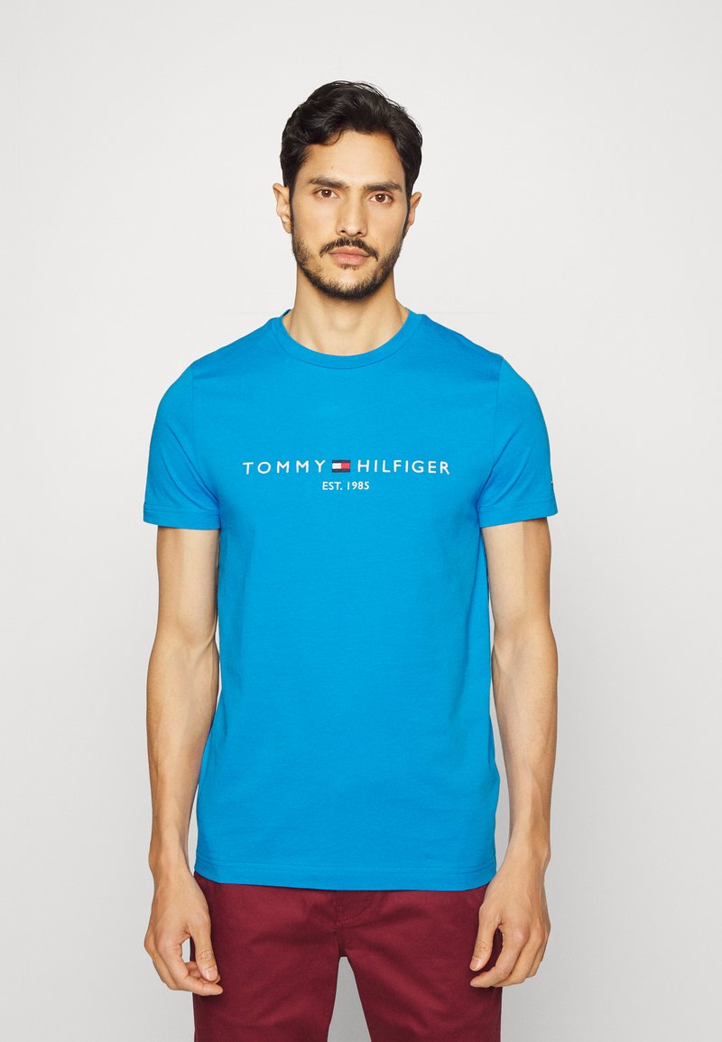 Tommy Hilfiger LOGO - T-shirts print - shocking blue/blå - Zalando.dk