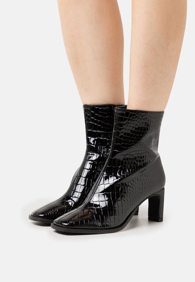 Pieces PCCORALINE CROCO BOOT - Klasszikus bokacsizmák - black/fekete - Zalando.hu