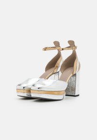 AllSaints TIFFANY PLATFORM - Plateaupumps - silver/gold/silberfarben ...