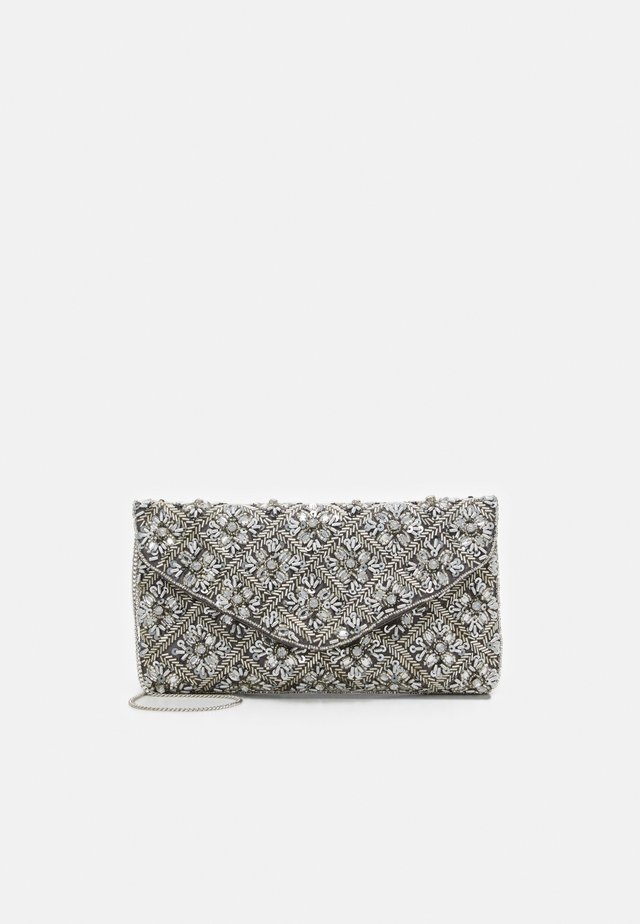Silberne Clutch & Abendtaschen | Für Damen bei Zalando