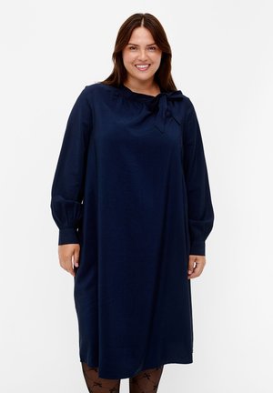 Zizzi Mekot netistä | Upeat mekkotrendit Zalandolla