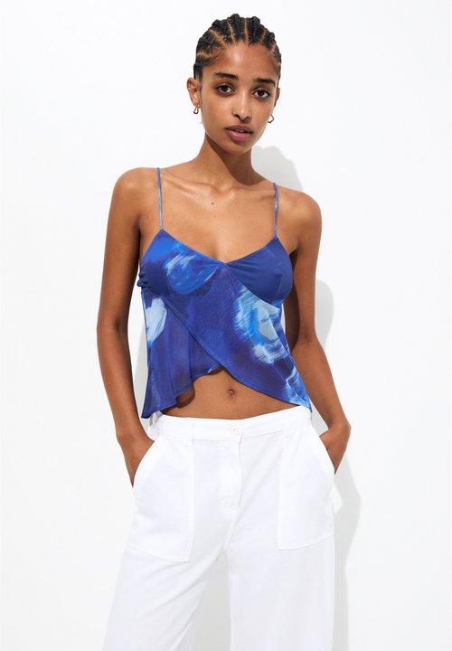 Naisten topit netistä | Zalando