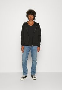 Calvin Klein MICRO LOGO REPREVE HOODIE JACKET - Felpa con zip - black ...