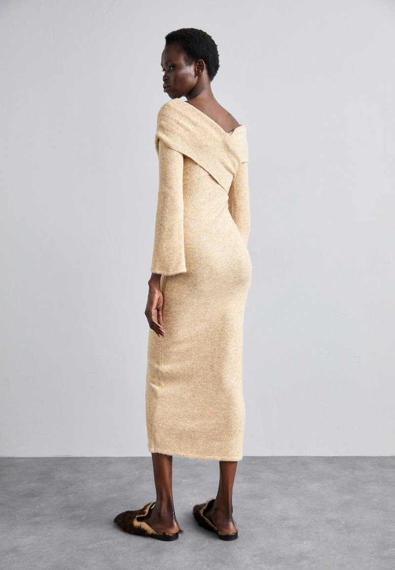 Cult Gaia ZENNIE DRESS - Strickkleid - tawn/beige - Zalando.de