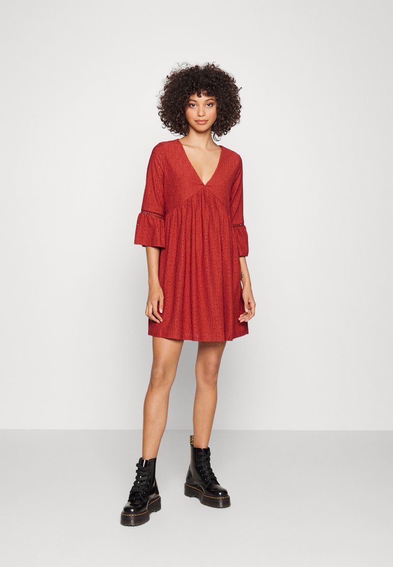 Vero Moda VMMARCY SHORT DRESS - Robe de jour - barn red/rouge foncé ...