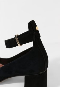 MAX&Co. Pumps - black/schwarz - (Pre-owned) - Zalando