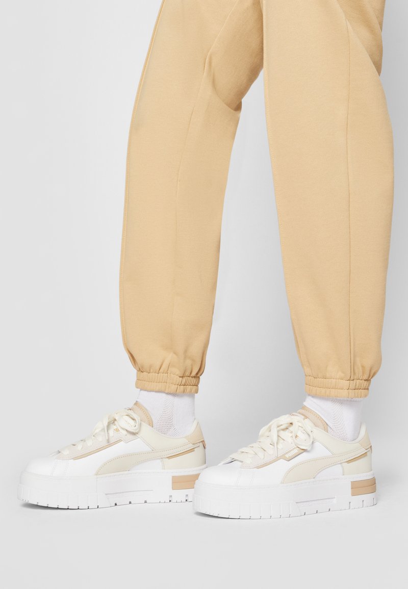 Puma MAYZE CRASHED SELFLOVE - Trainers - white - Zalando.ie