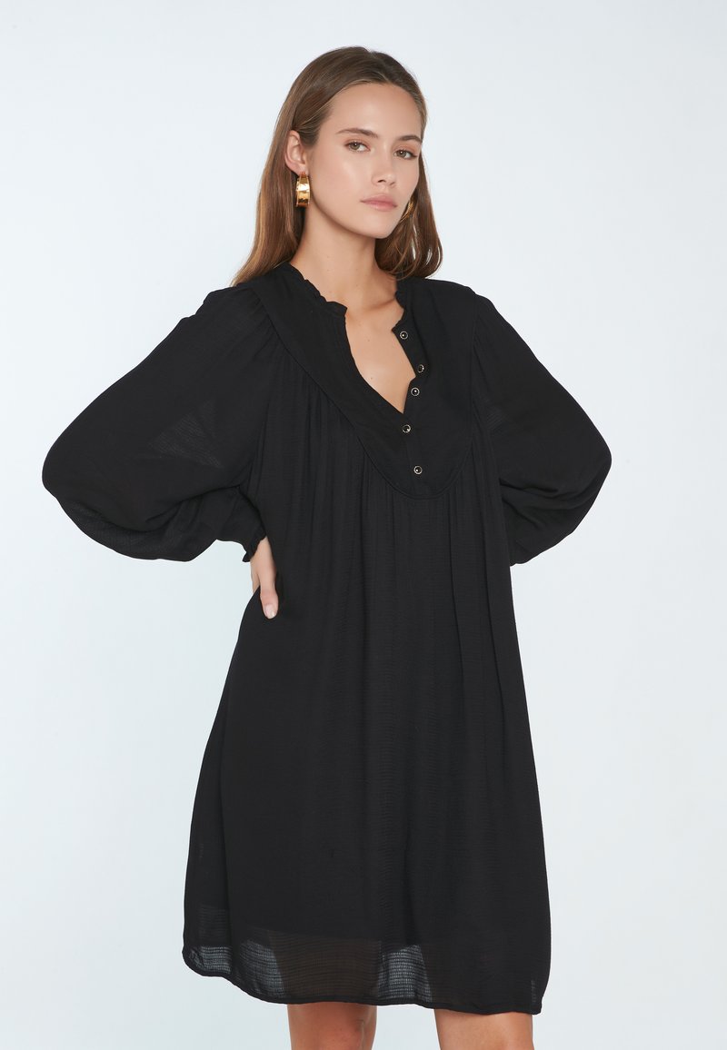 Maison 123 Robe chemise - noir - ZALANDO.FR
