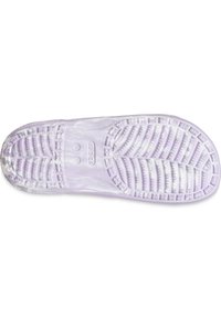 Crocs CLASSIC - Badslippers - lavender/multi/paars - Zalando.nl