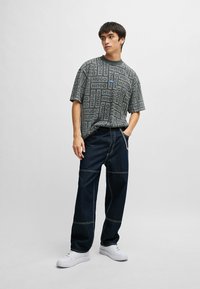 HUGO CARPENTER - Relaxed & Loose Fit - Jeans Relaxed Fit - dark blue ...